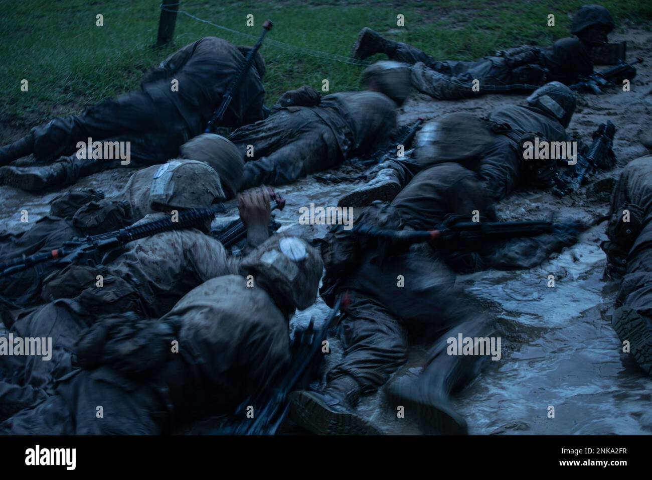 Recruits with Delta Company, 1st Recruit Training Battalion ...