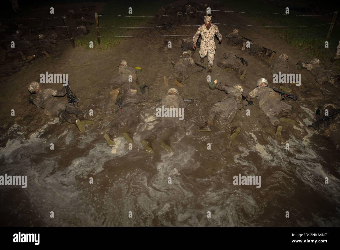 Recruits with Delta Company, 1st Recruit Training Battalion ...