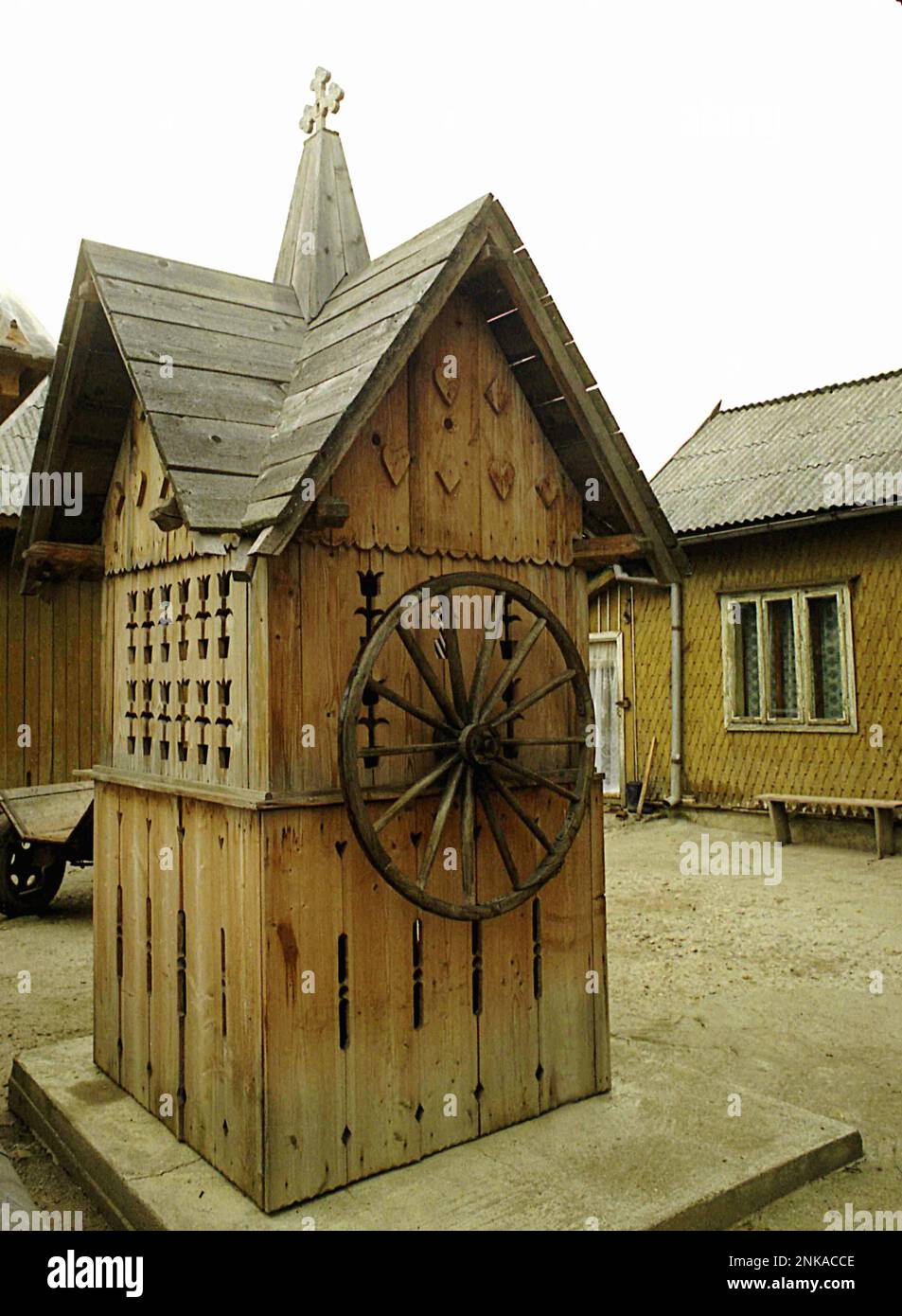 Solonetu Nou, Suceava County, Romania, 2001. A beautiful water well on ...