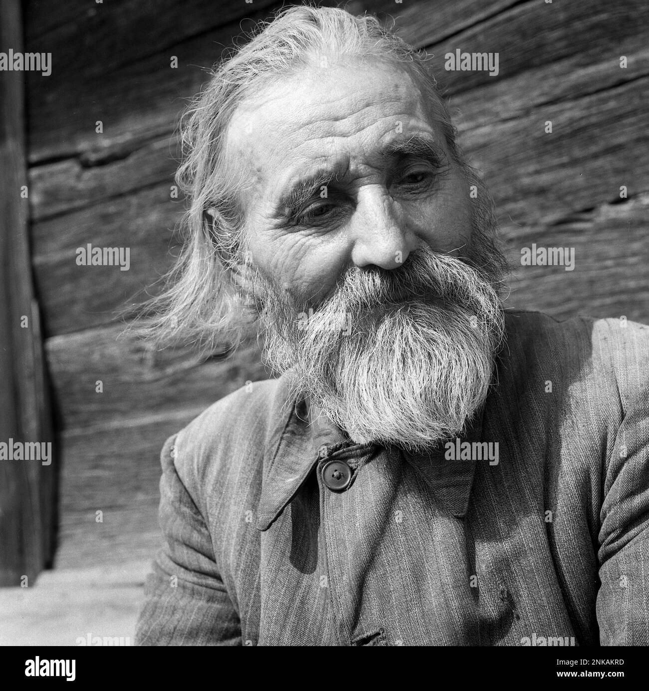 Simple black white sad man hi-res stock photography and images - Alamy