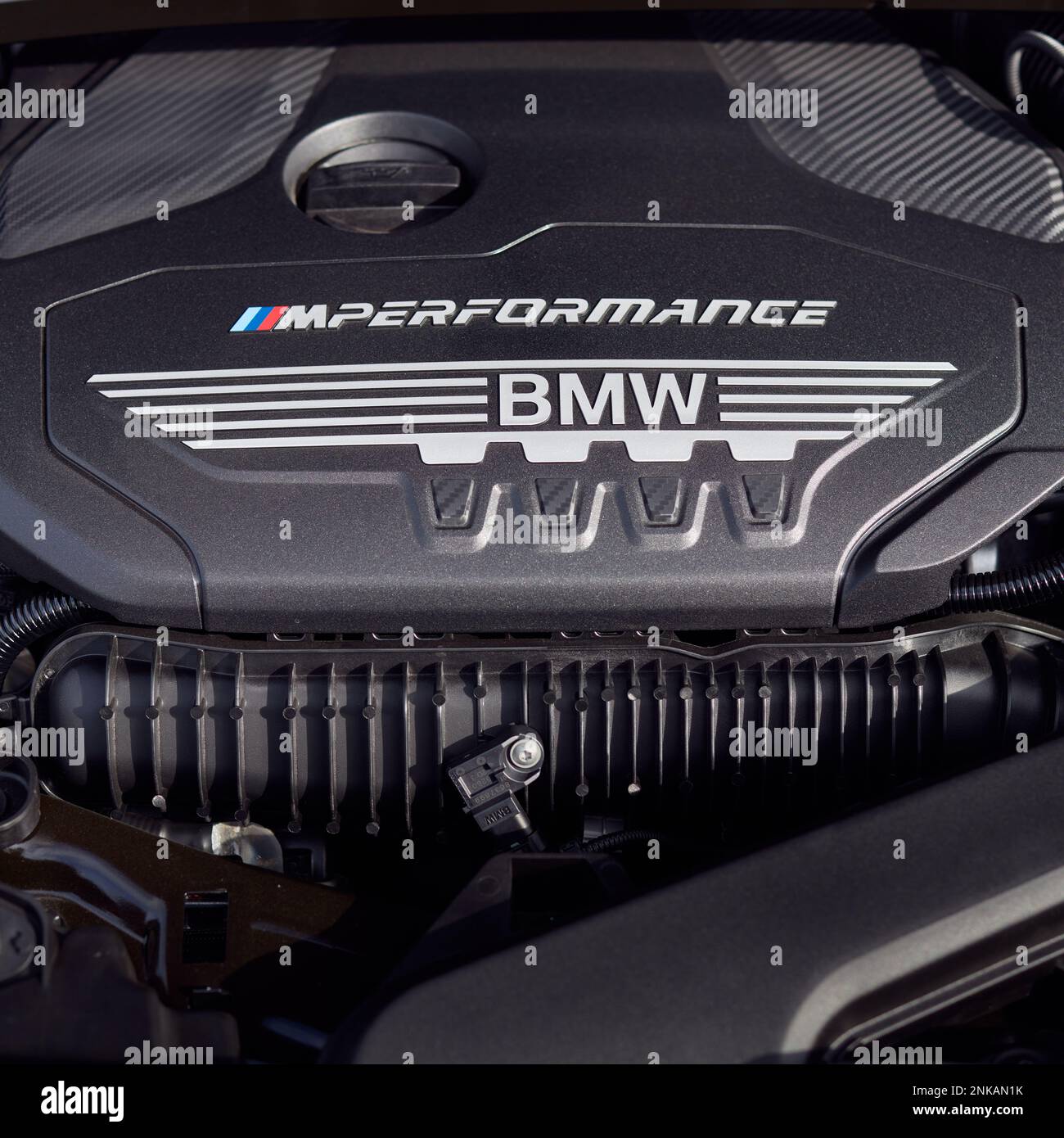 Engine of the BMW M135i, M Performance, 306hp, 0-100 km/h - 4,8s ...