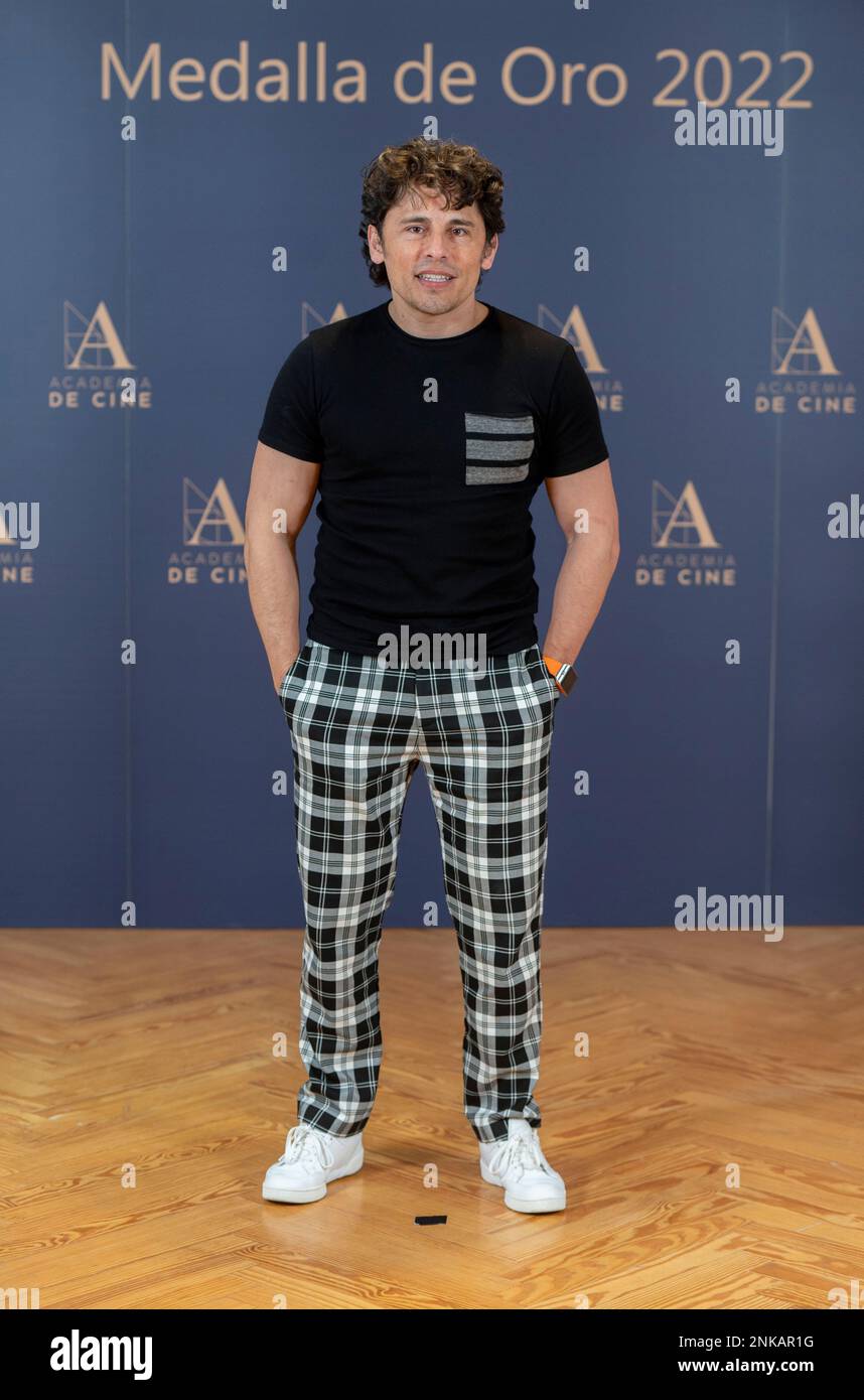 Actor David Andrade poses at the photocall for the 2022 Gold Medal of ...