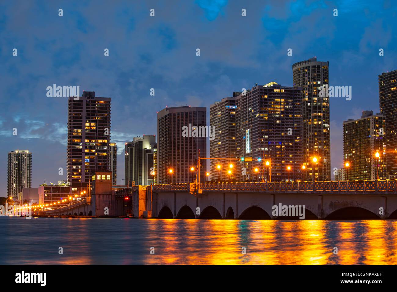 Night panoramic photo of Miami landscape. Miami Downtown behind ...