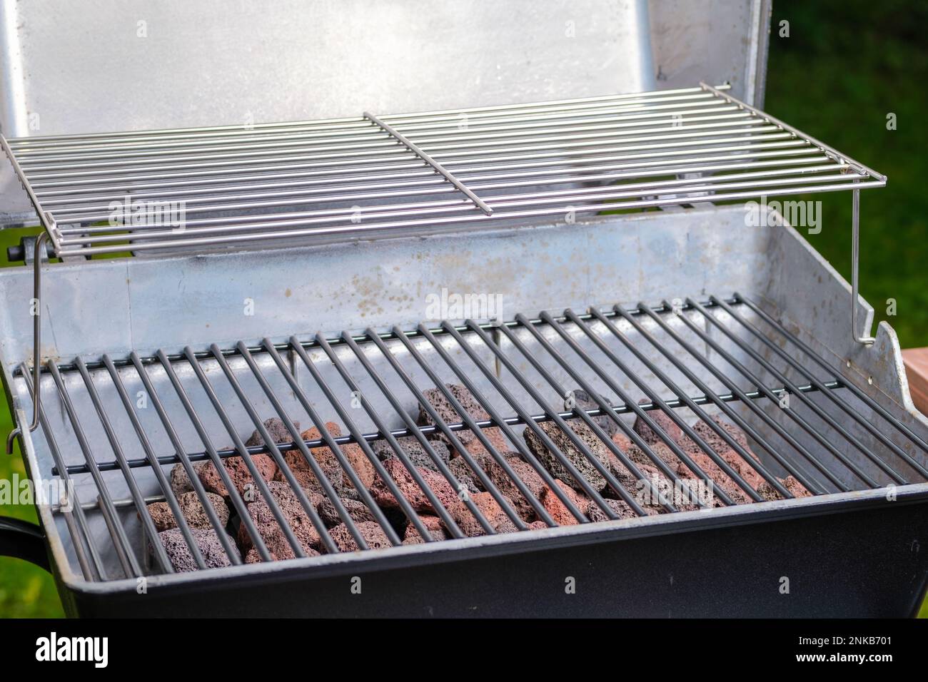 Lava stone cooking hi-res stock photography and images - Alamy