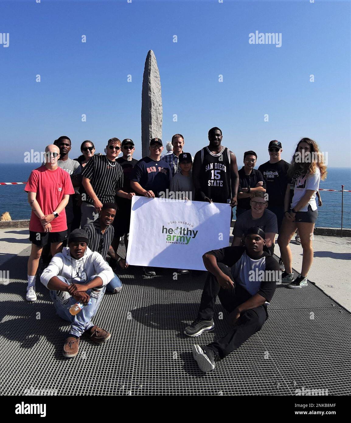 Soldiers from 12th Combat Aviation Brigade (12th CAB), 5th Battalion ...