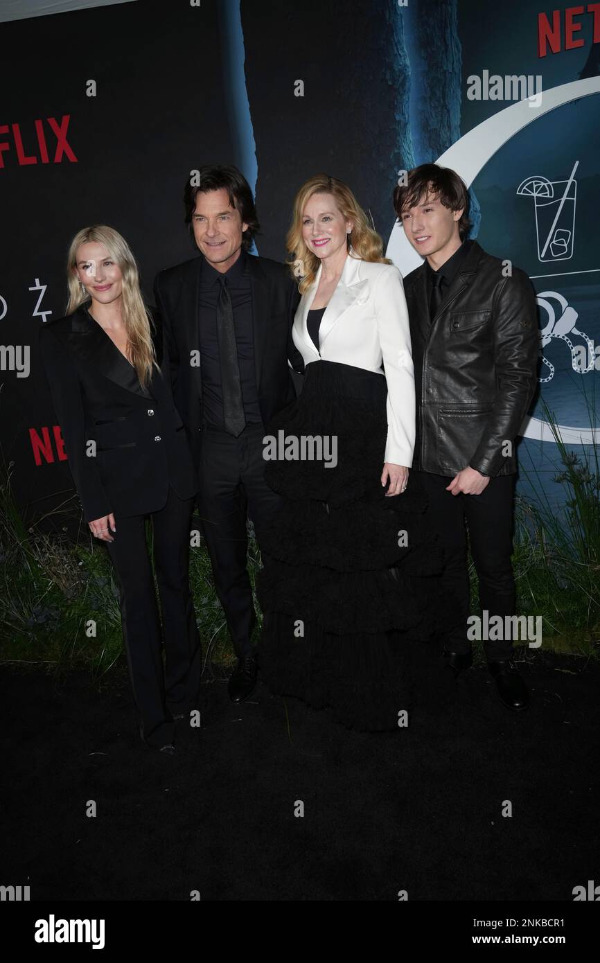 Photo by: John Nacion/STAR MAX/IPx 2022 4/21/22 Sofia Hublitz, Jason ...