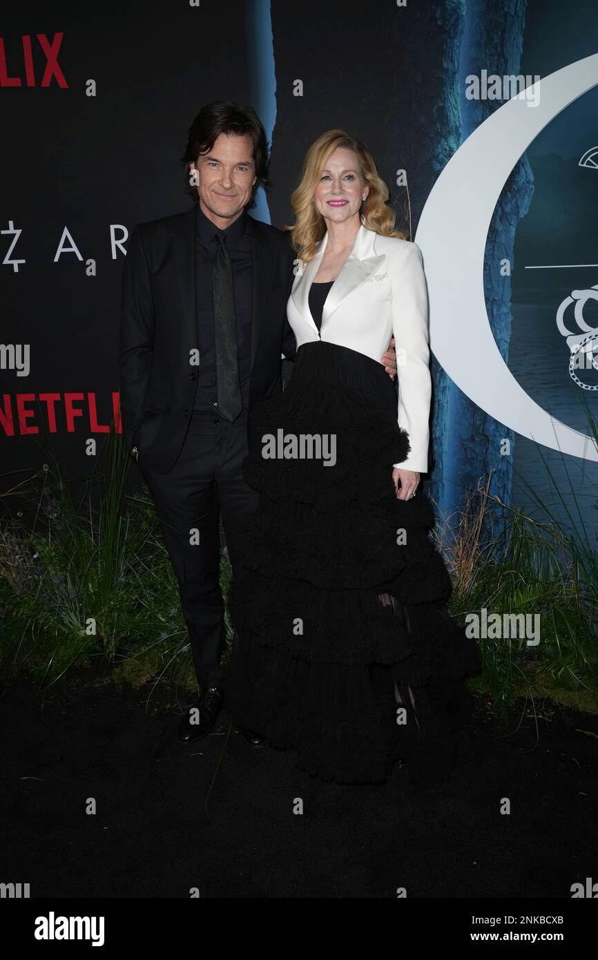 Photo by: John Nacion/STAR MAX/IPx 2022 4/21/22 Jason Bateman and Laura Linney at the premiere ...
