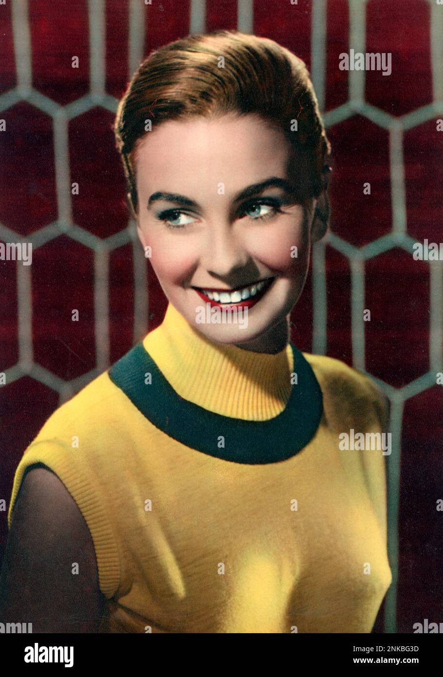 1953 c : The movie actress JEAN SIMMONS ( born 3 1 1929 , London ...