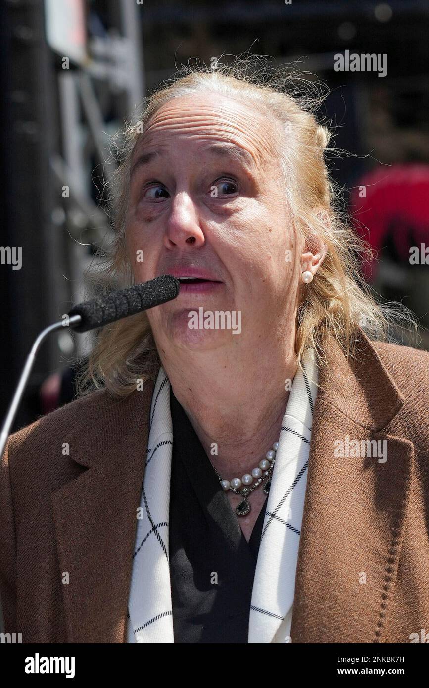 Photo by: NDZ/STAR MAX/IPx 2022 4/20/22 Manhattan Borough President ...