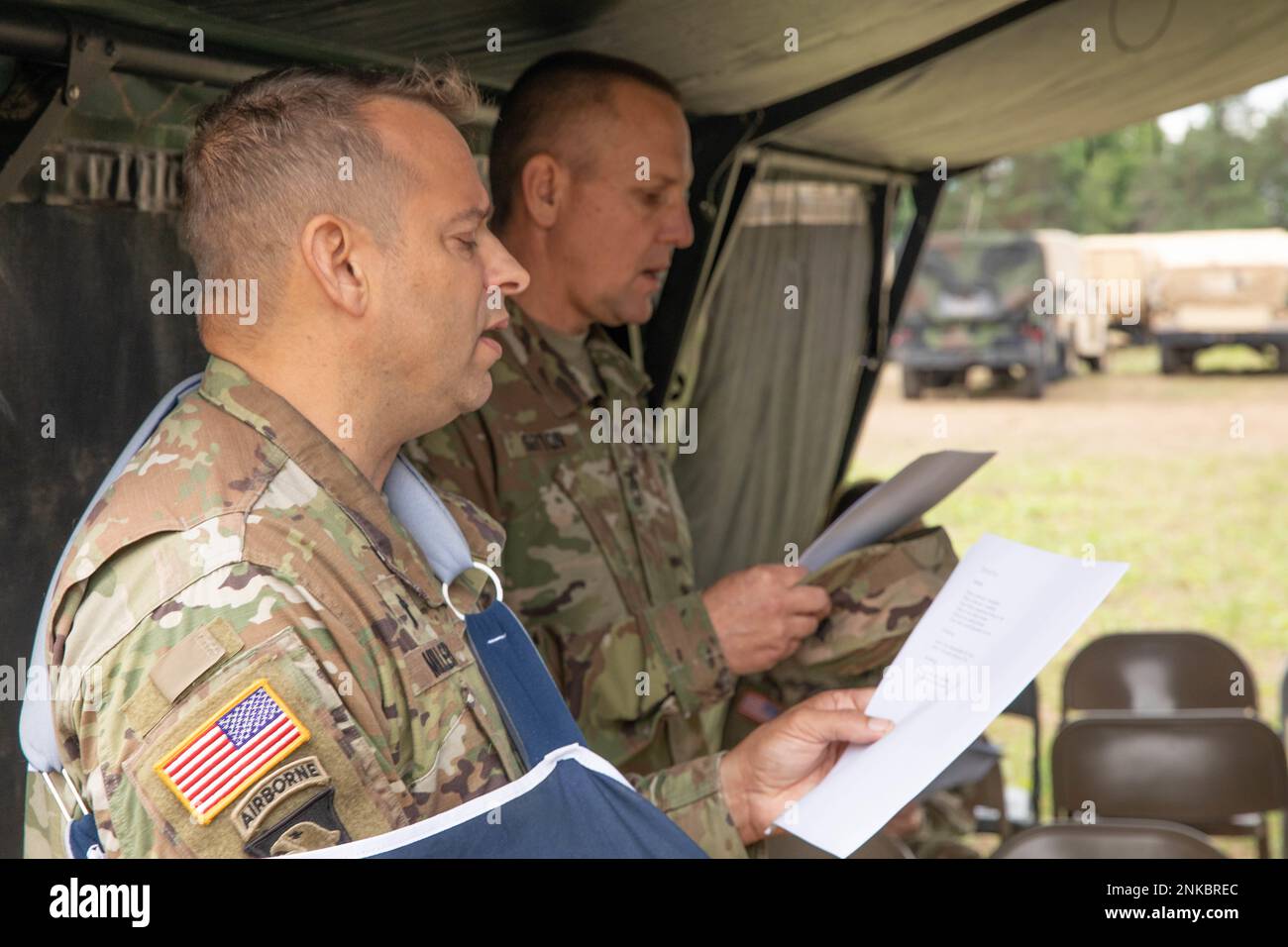 Service aspect hi-res stock photography and images - Alamy