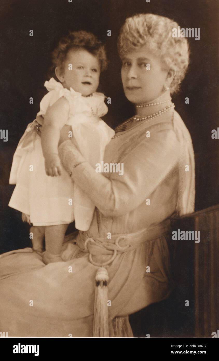 1927 ca. : The Queen Mother MARY of ENGLAND ( princesse of Teck , 1867 ...