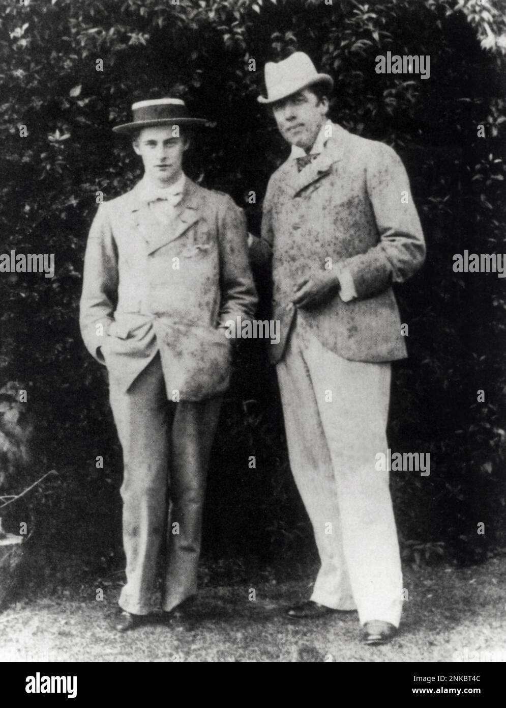 Lord alfred douglas hi-res stock photography and images - Alamy