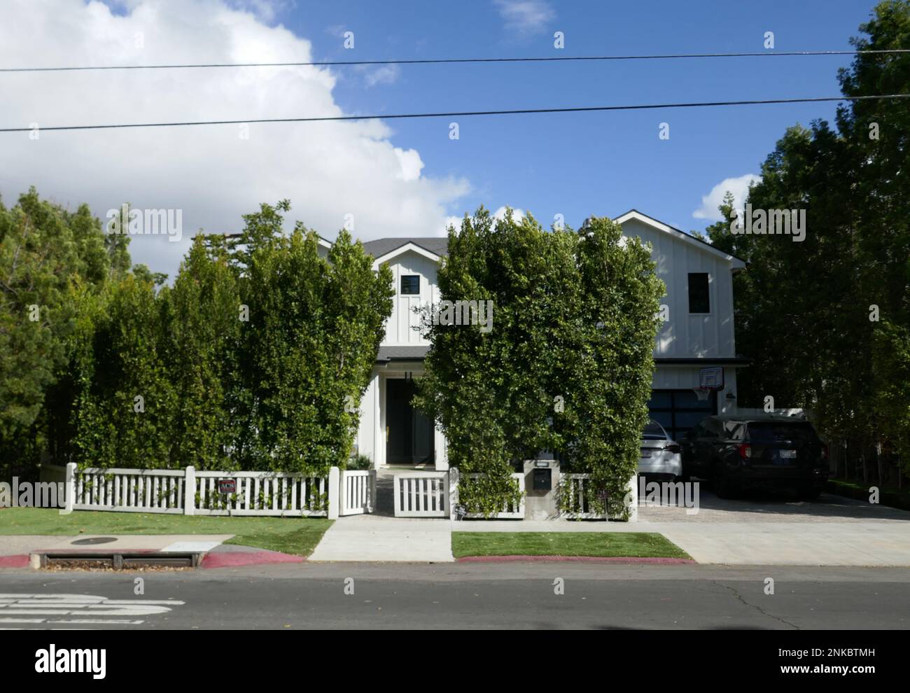 Encino, California, USA 22nd February 2023 Dancer/TV Personality ...