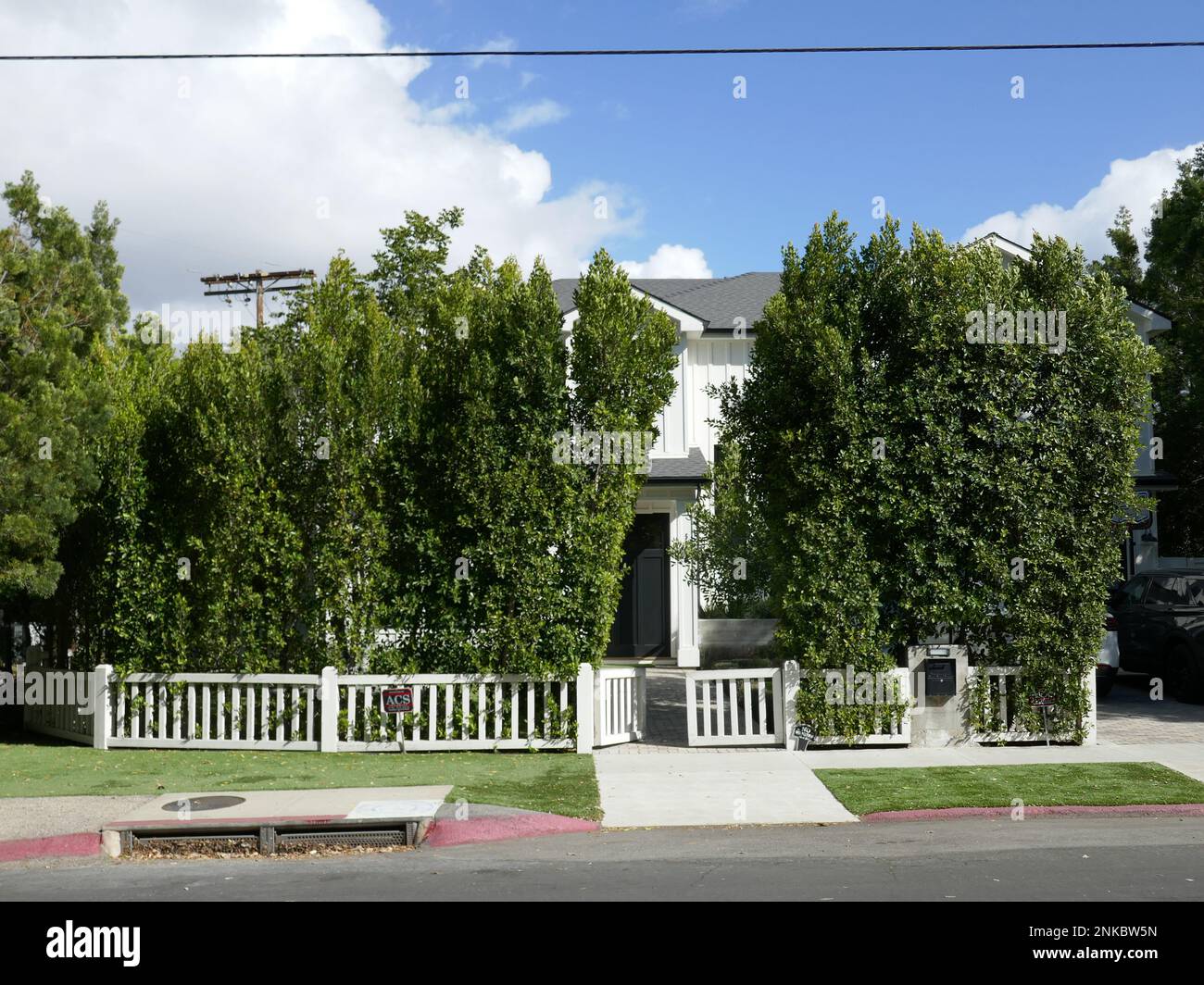 Encino, California, USA 22nd February 2023 Dancer/TV Personality ...