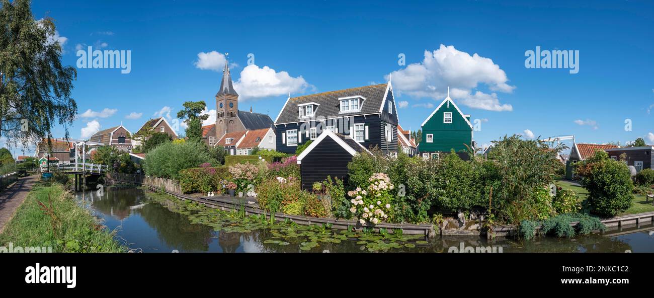 Characteristic village scene at Westerstraat, Marken Island, North ...