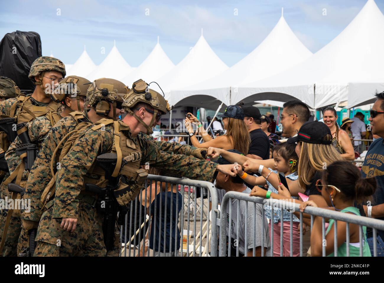 U.S. Marines with 3d Littoral Combat Team, 3rd Marine Littoral Regiment ...