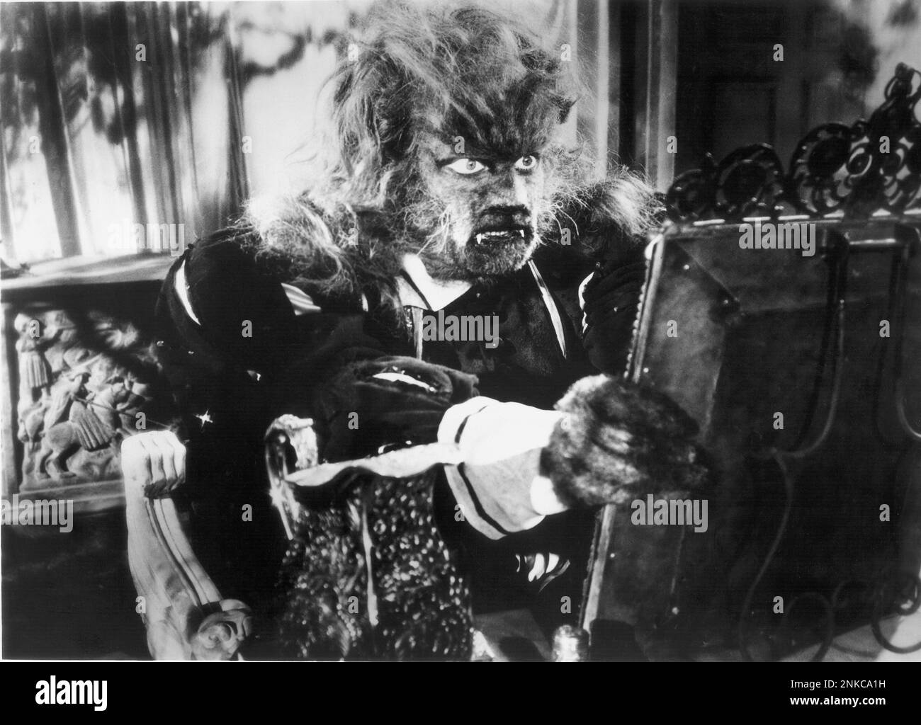 1946 : The french movie actors JEAN MARAIS ( 1913 - 1998 ) in THE ...