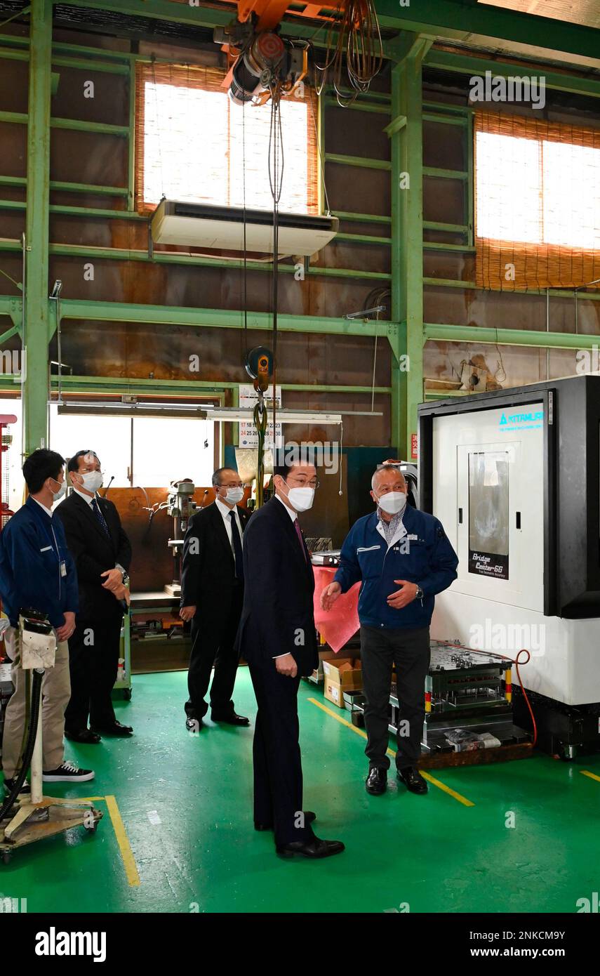 Japanese Prime Minister Fumio Kishida (front, L) visits Takeda Kanagata ...