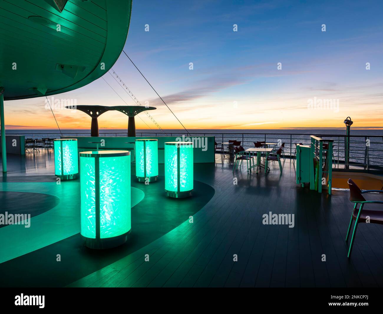 Cruise ship, AidaStella, AIDA Stella, upper deck, bar, sunrise Stock ...