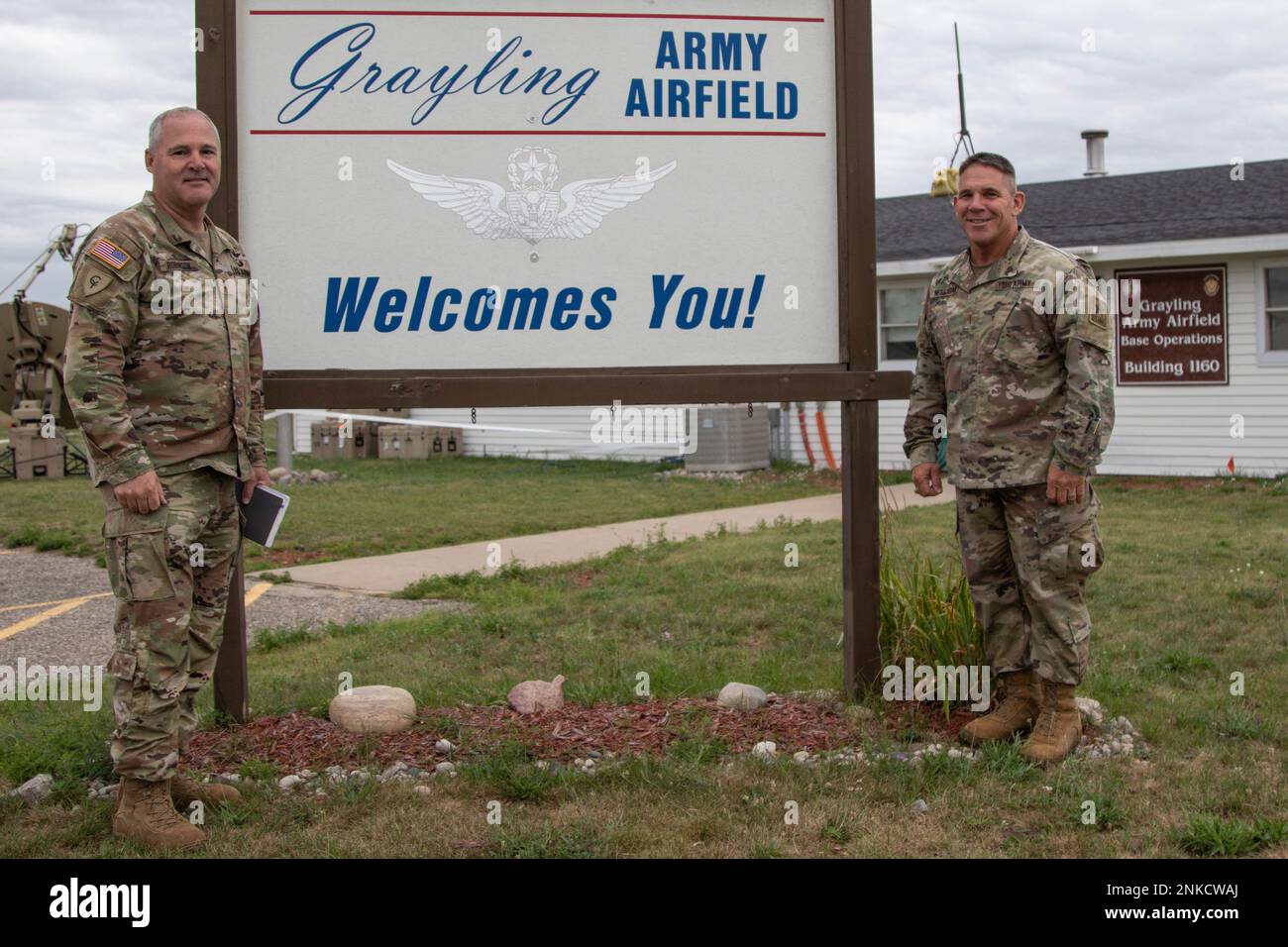 Cw5 robinson hi-res stock photography and images - Alamy