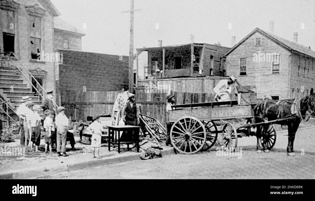 Chicago race riot of 1919 Stock Photo - Alamy