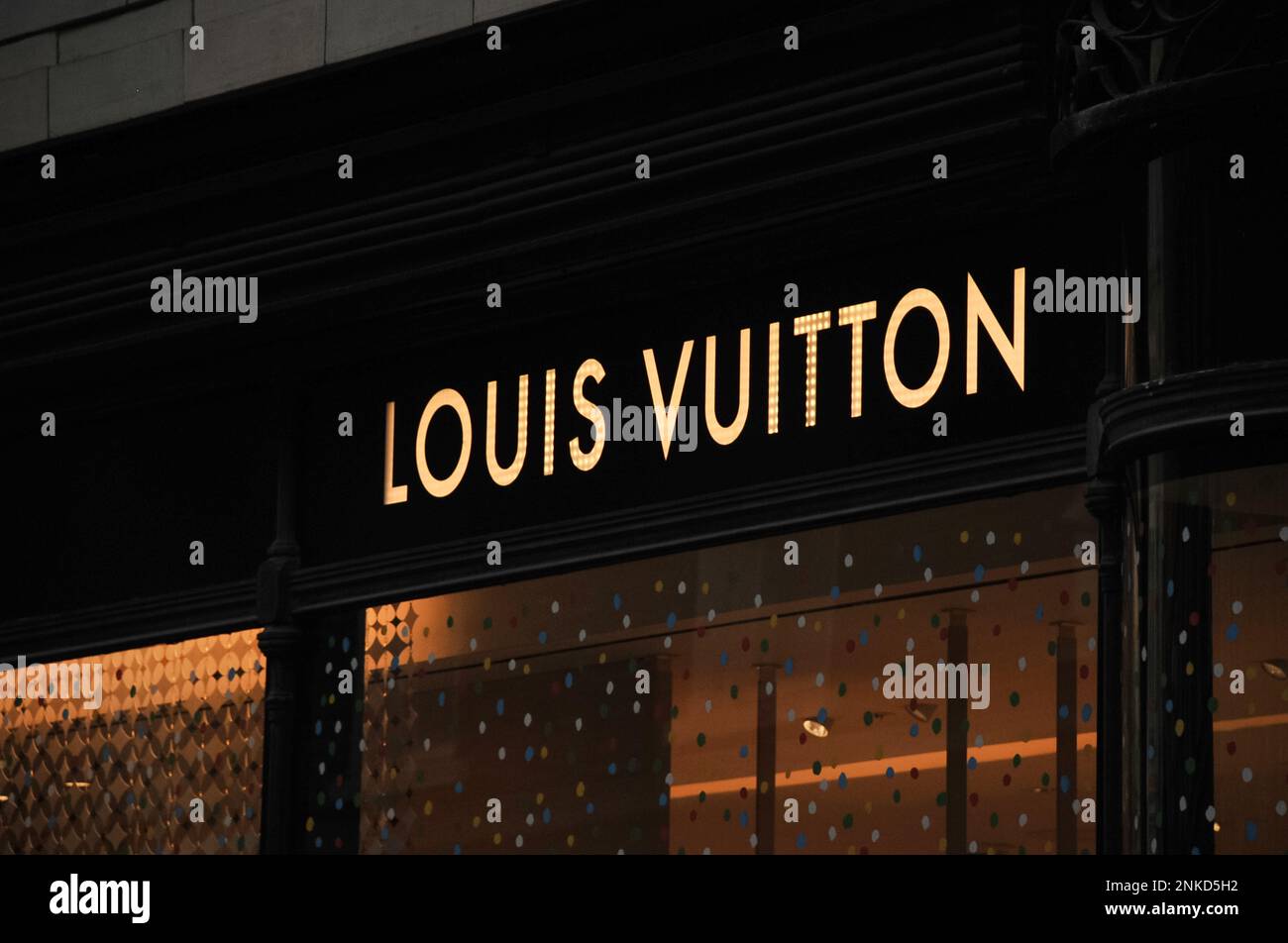 Louis Vuitton signage Stock Photo - Alamy