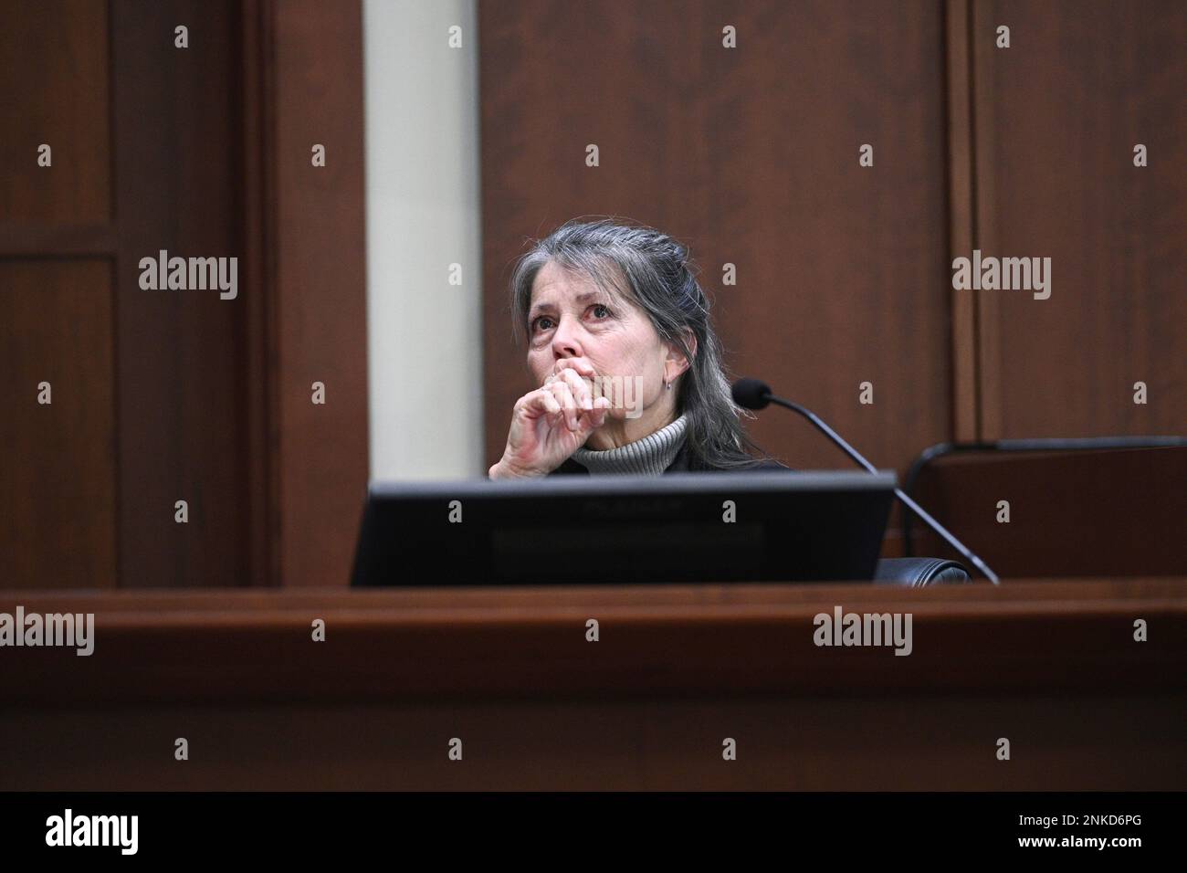 Christie Dembrowski, the older sister of Johnny Depp, testifies about ...