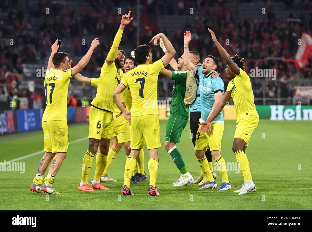 Villareal players celebrate end of the Champions League, second leg ...