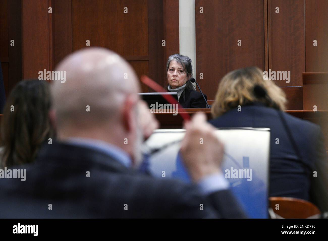 Christie Dembrowski, the older sister of Johnny Depp, testifies at the ...