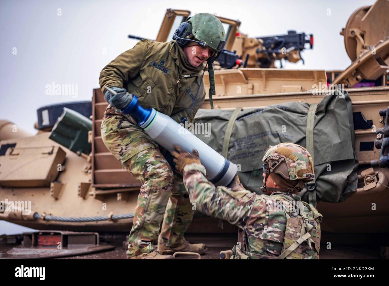 Bemowo Piskie, Poland. 16th Feb, 2023. U.S. Army Staff Sgts. Ross ...