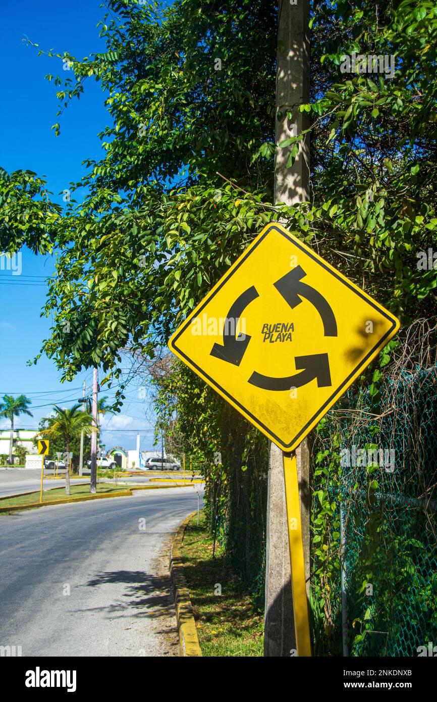 Sign signage yellow and black roundabout round about traffic sign hi-res stock photography and ...