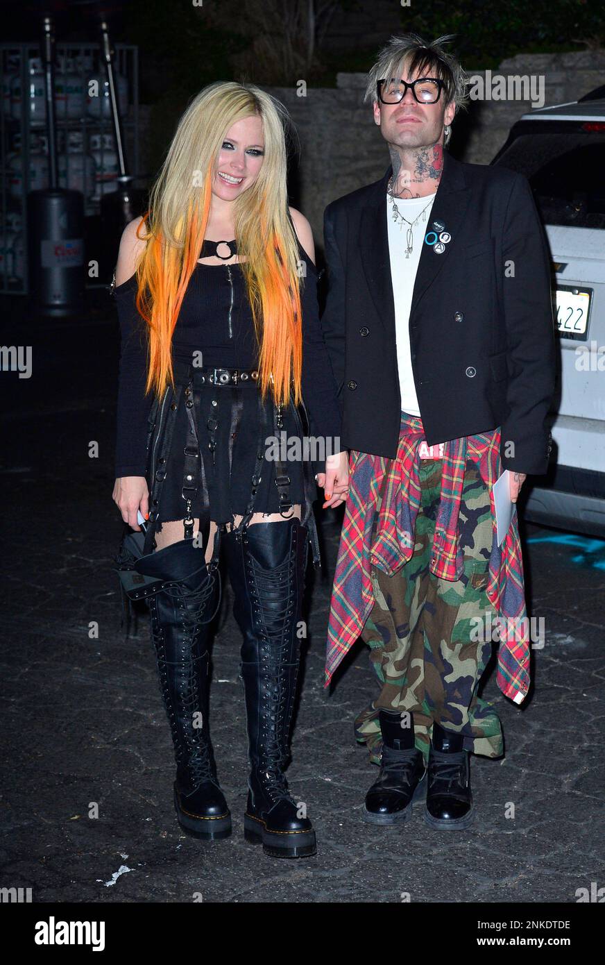 APRIL 7th 2022: Singer Avril Lavigne announces her engagement to fellow ...