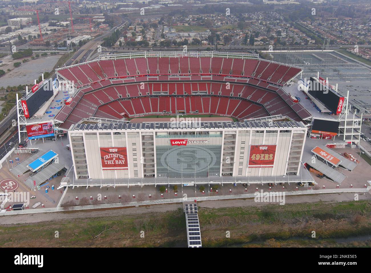 Levi's stadium aerial hi-res stock photography and images - Alamy