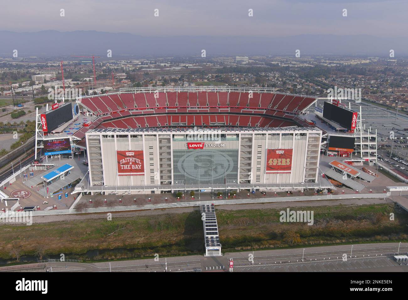 Levi's stadium aerial hi-res stock photography and images - Alamy