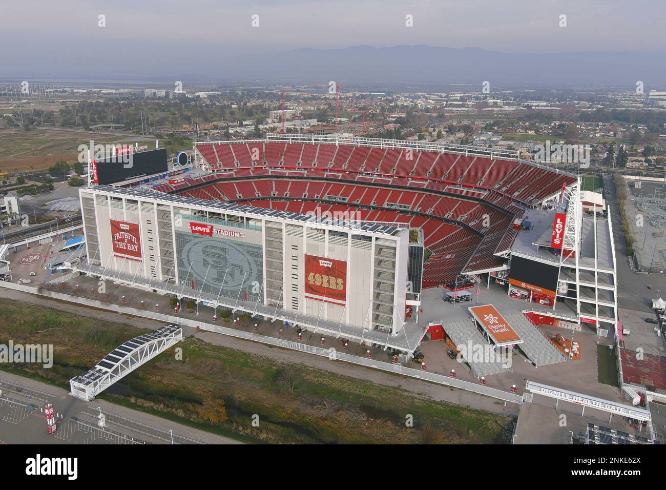 Levi's stadium aerial hi-res stock photography and images - Alamy