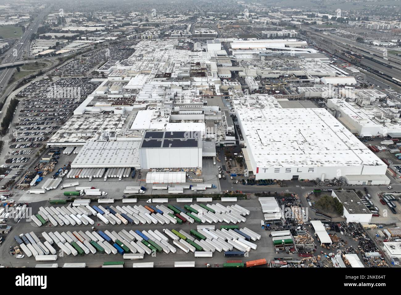 General overall aerial view tesla electric motor vehicles fremont ...