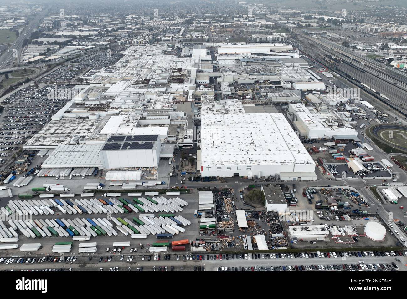 General overall aerial view tesla electric motor vehicles fremont ...