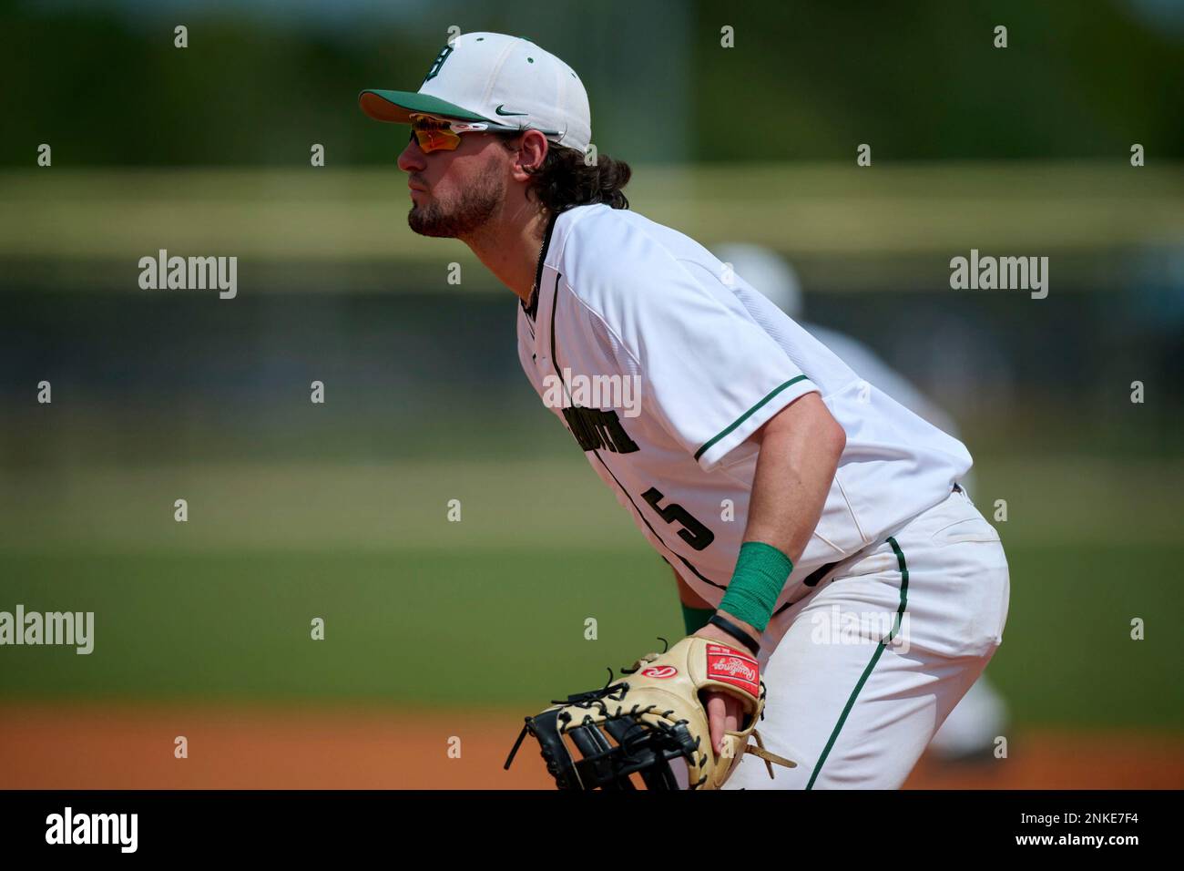 Dartmouth Big Green first baseman Justin Murray (5) during an NCAA ...