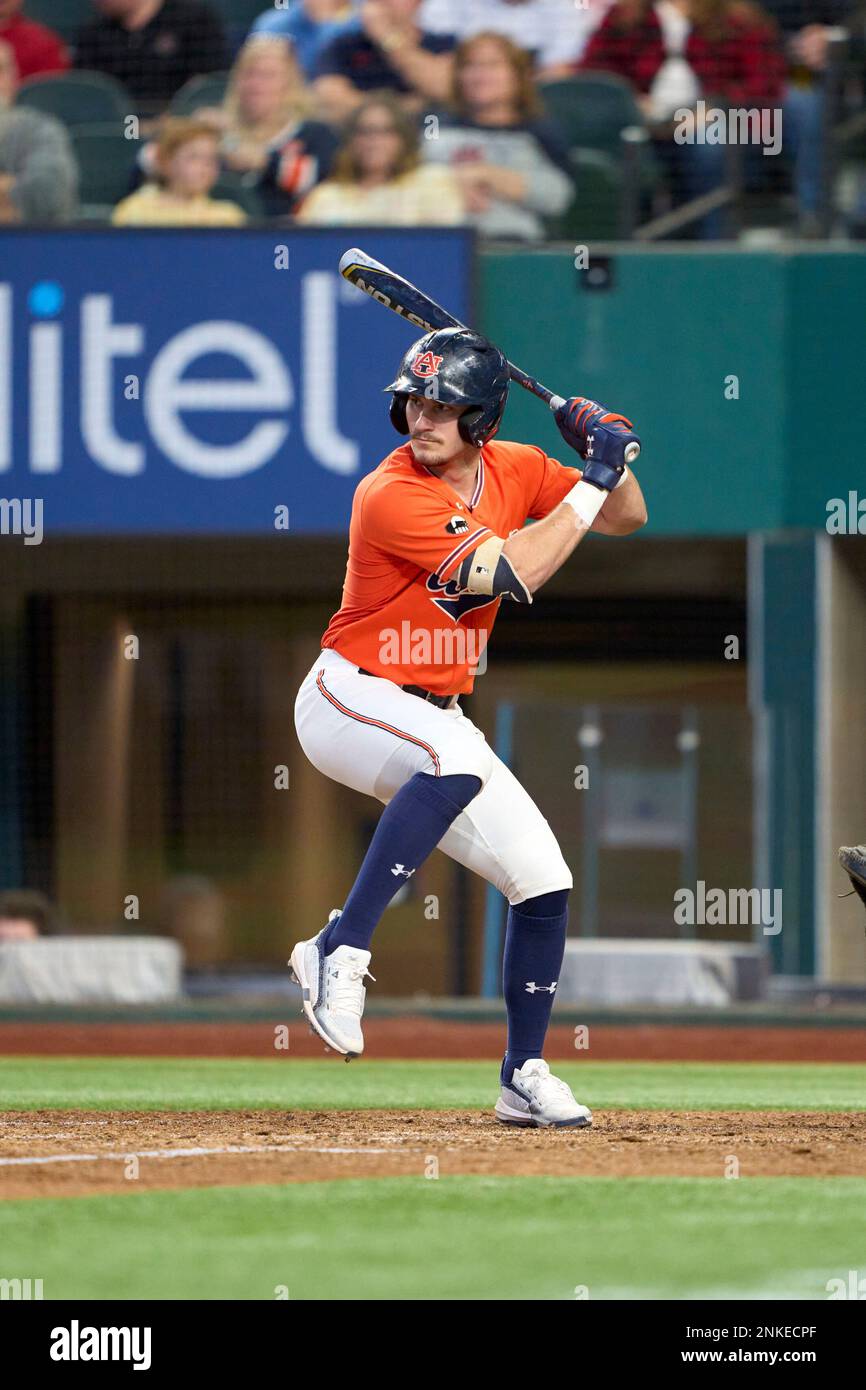 Auburn Tigers second baseman Cole Foster (7) bats during an NCAA ...