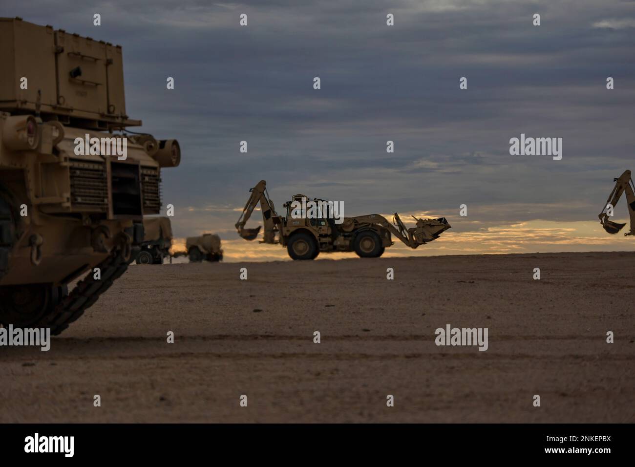 U.S. Soldiers assigned to 82nd Brigade Engineer Battalion, 2nd Armored ...
