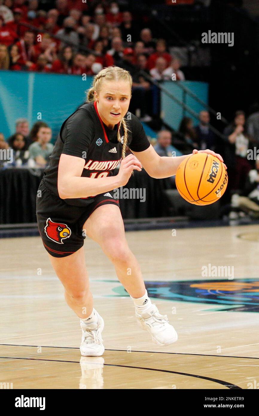 MINNEAPOLIS, MN - APRIL 01: Louisville Cardinals guard Hailey Van Lith ...
