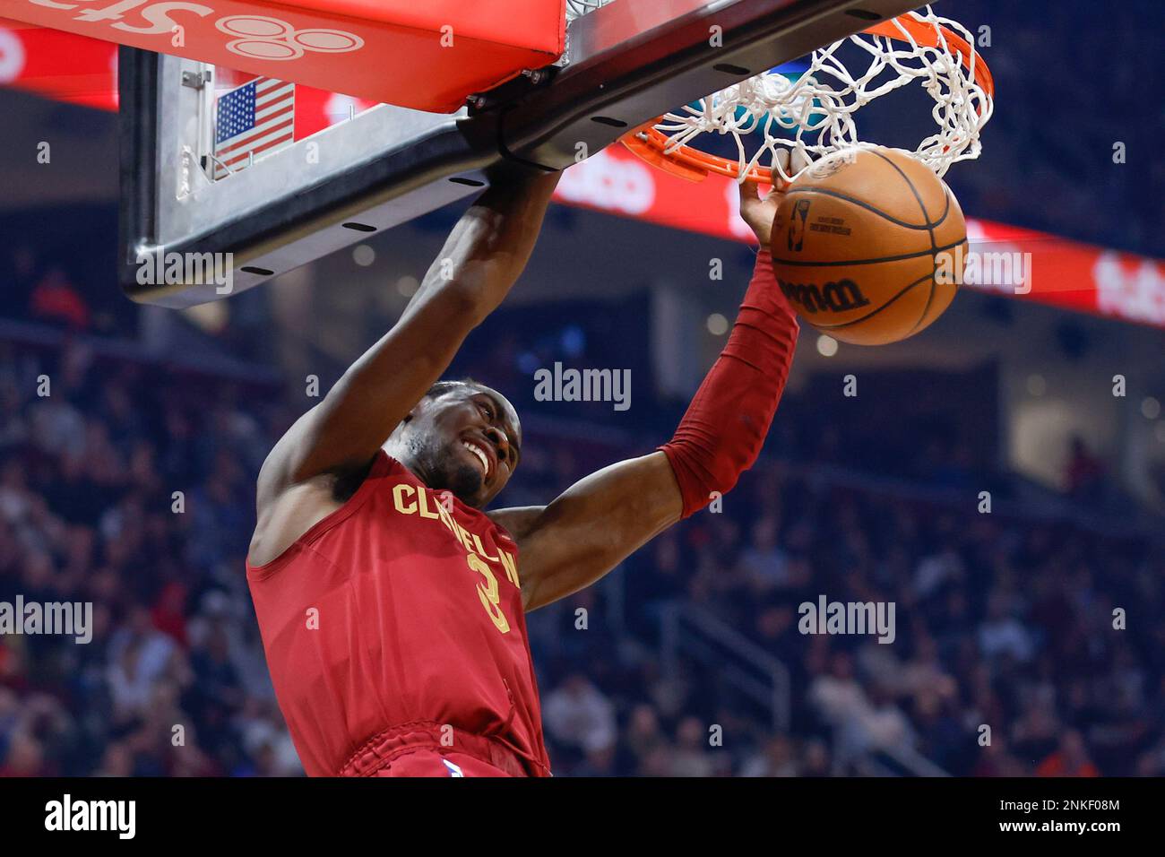 Cleveland Cavaliers guard Caris LeVert dunks against the Denver Nuggets ...