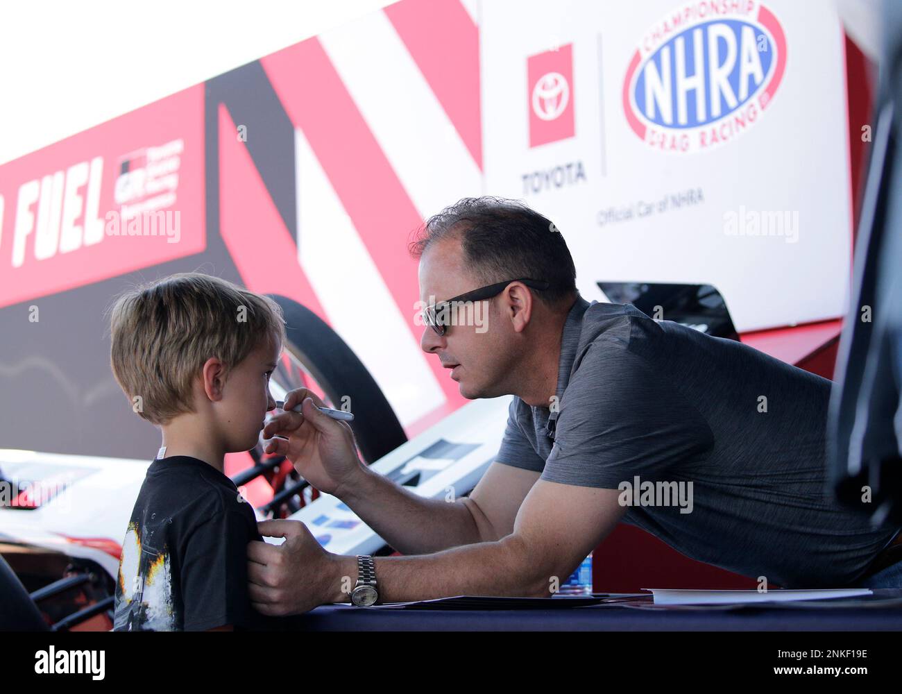 LAS VEGAS, NV - APRIL 02: Steve Torrence (1 TF) Capco Racing/Torrence ...