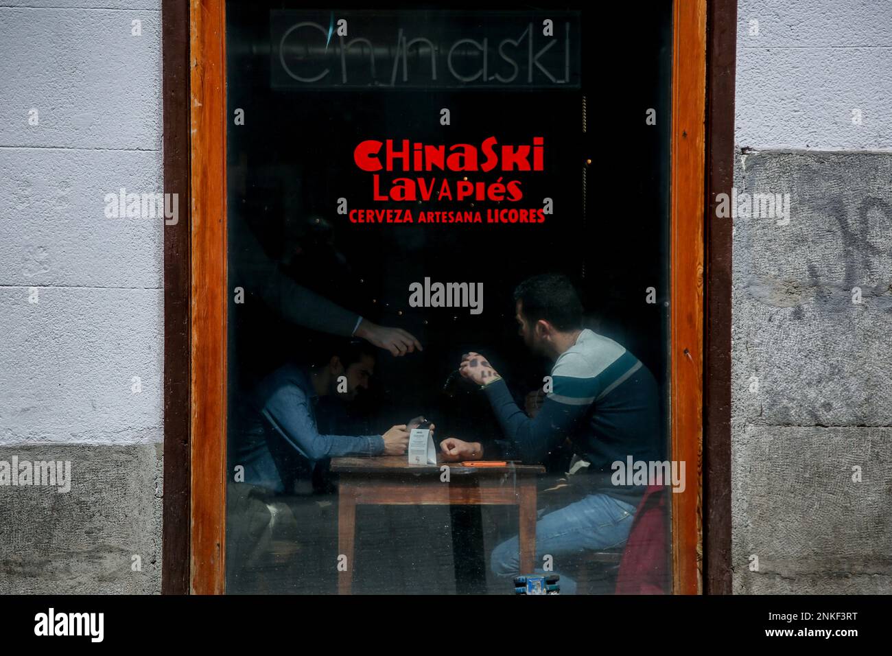 Facade of the Chinaski bar participating in 'Artesana Week Lavapiés ...
