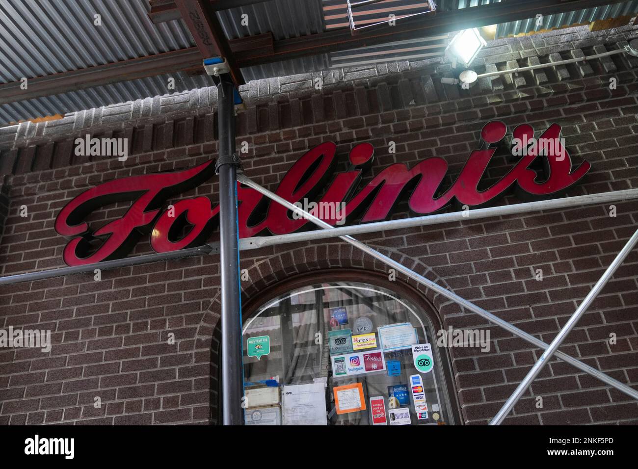 Photo by: John Nacion/STAR MAX/IPx 2022 4/1/22 Forlini's restaurant ...