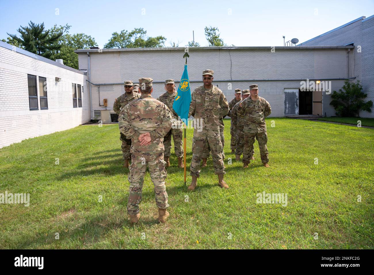 Maryland Army National Guard Soldiers assigned to the 291st Digital ...