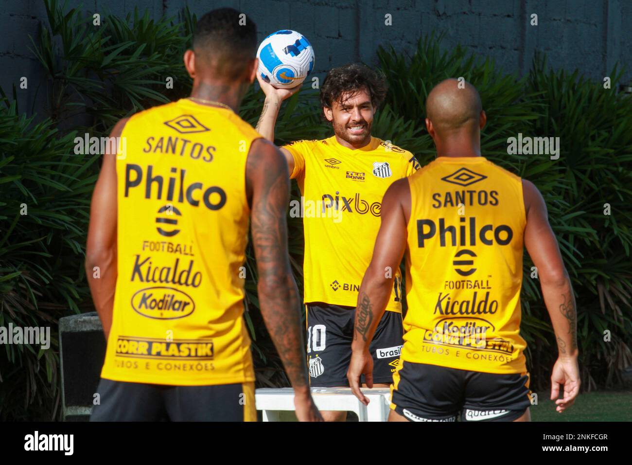 SP - Santos - 03/30/2022 - SANTOS FC, TRAINING - Ricardo Goulart Santos ...