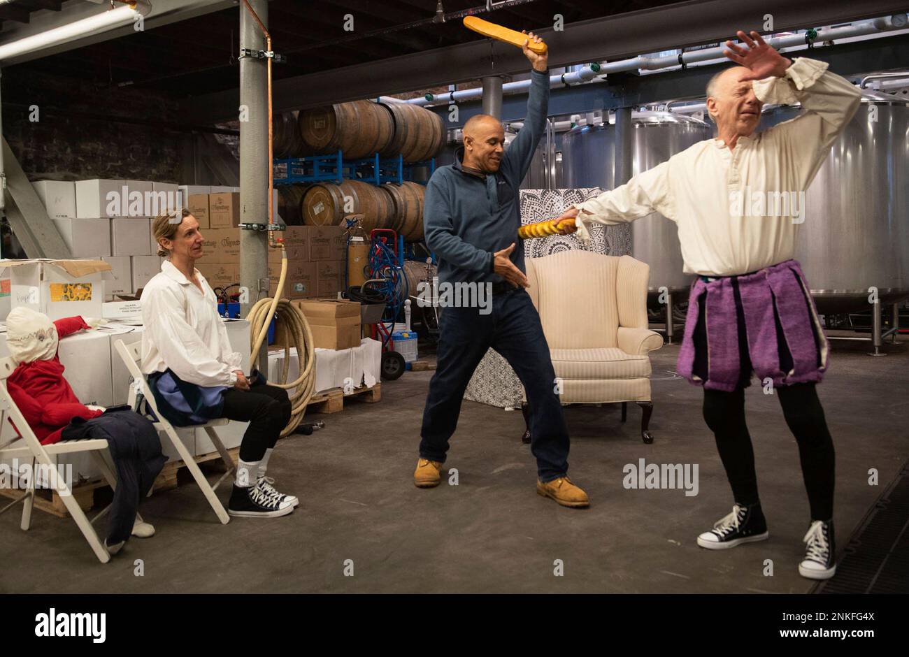 From left, actors Jennifer Tober, Aaron Crutchfield and Charles David ...