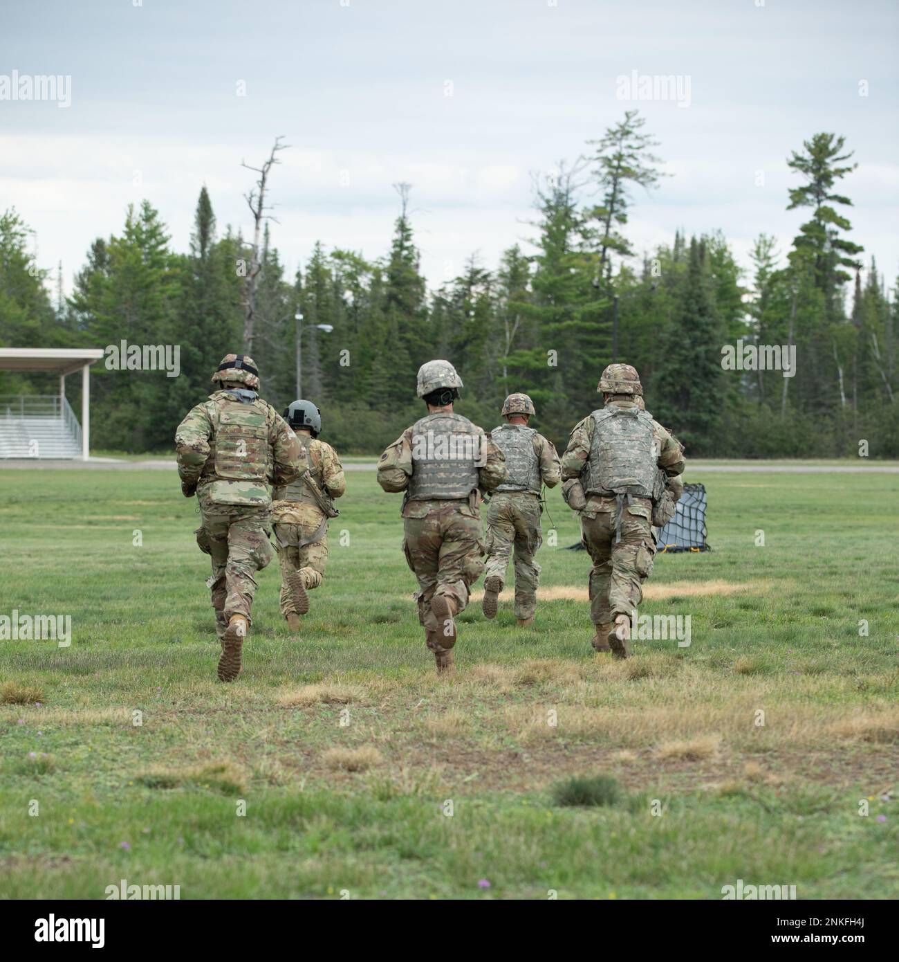 Iv fluids hi-res stock photography and images - Alamy