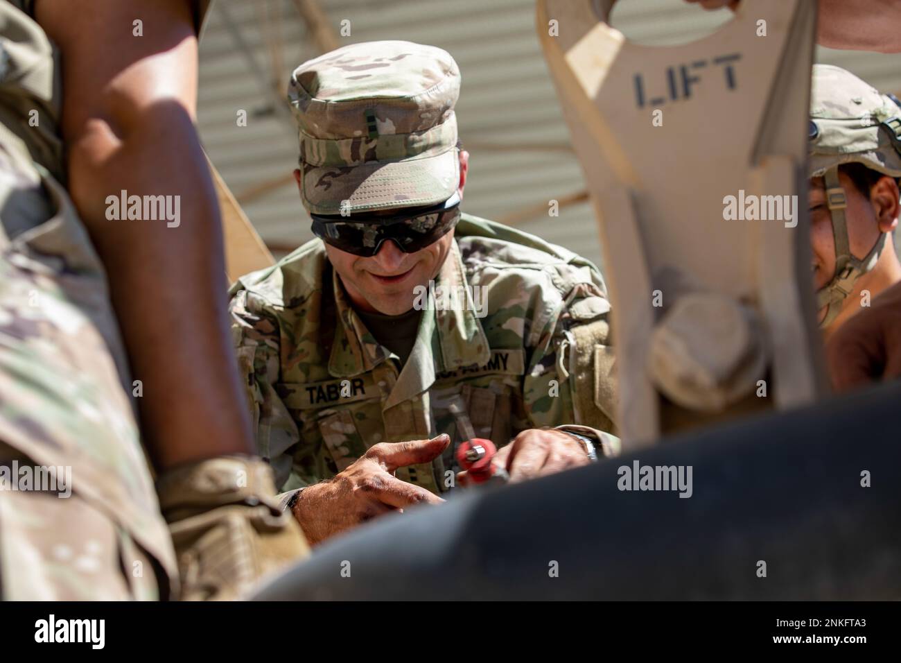 U.S. Army Chief Warrant Officer 2 Jason Tabor, an Automotive ...
